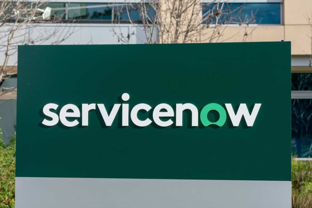 ServiceNow en AWS werken aan contact center-oplossing - Techzine.nl