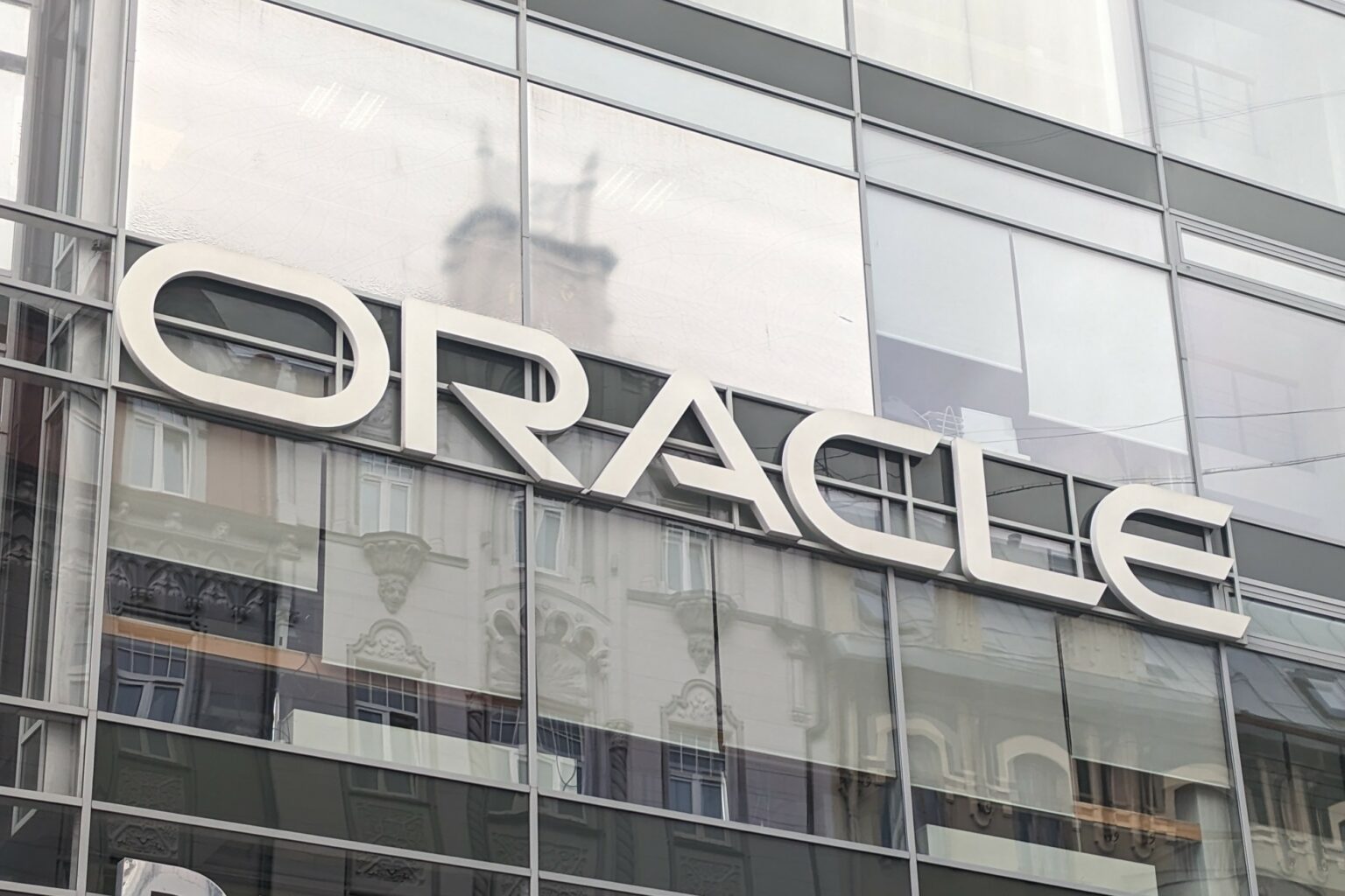 Oracle maakt EU Sovereign Cloud compleet met Fusion Apps - Techzine.nl